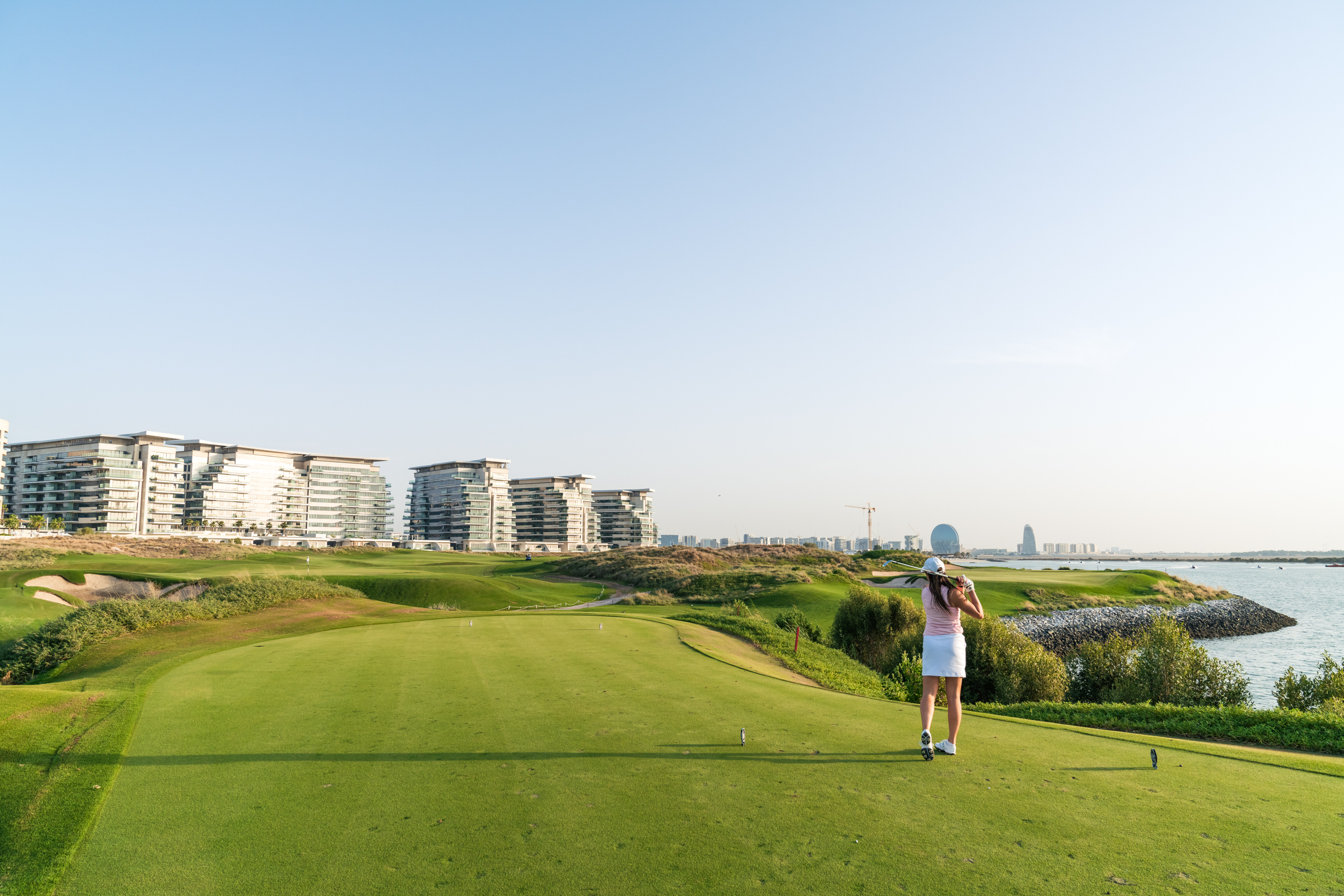 Yas Links: The Middle East's First Links Course | Viya Golf